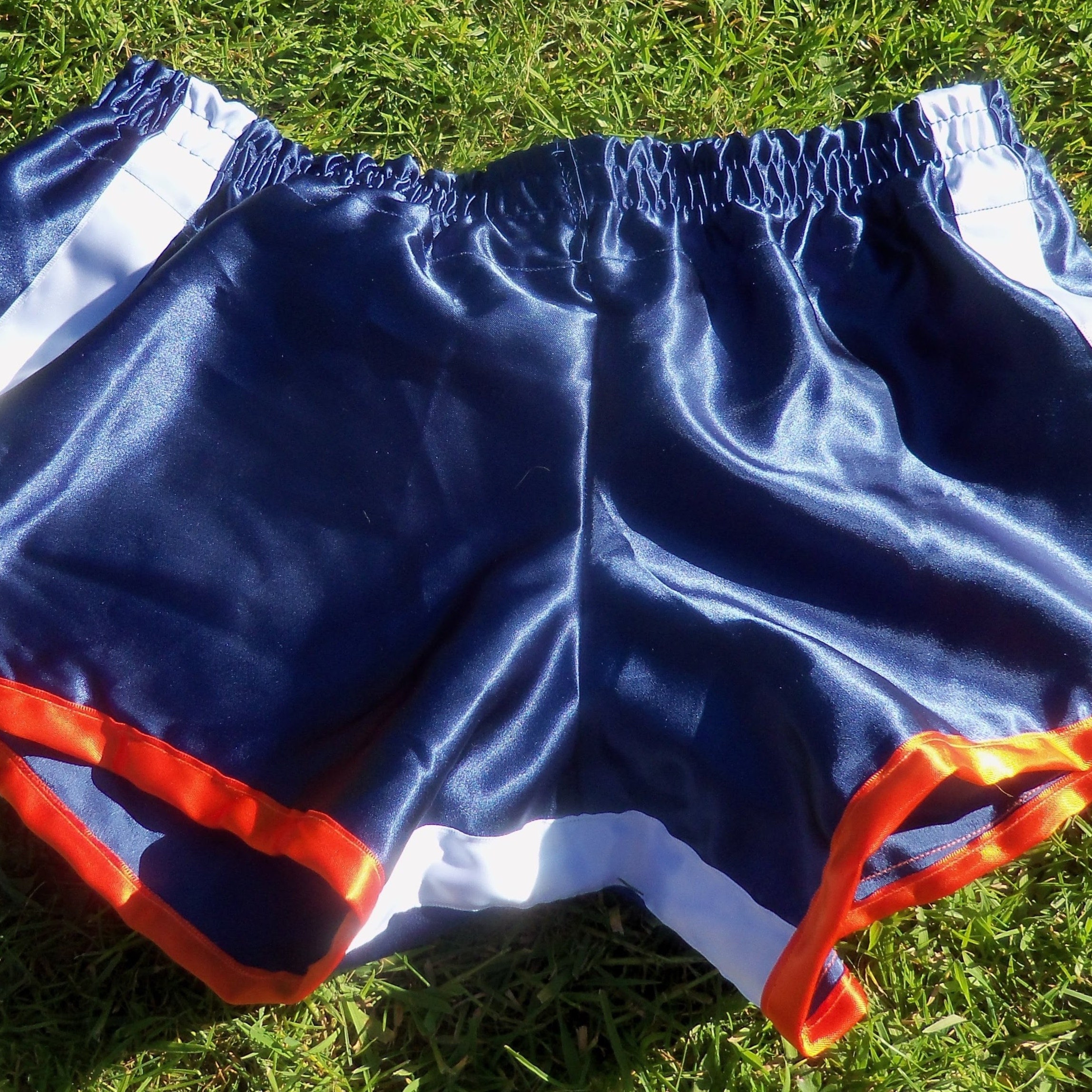 Handmade shiny nylon shorts with a cool retro par ShinyShortzRyan