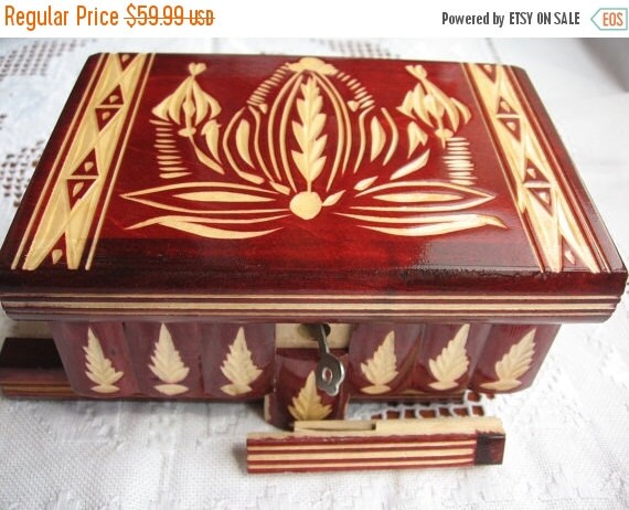 Handmade Wooden Puzzle Jewelry Box from Transylvania by kalotart