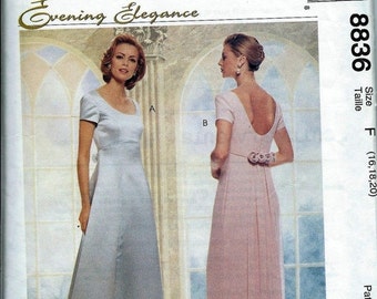 Unique wedding dress pattern with detachable train related items | Etsy