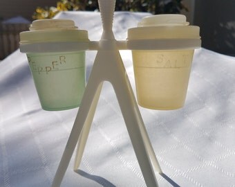 Tupperware shaker | Etsy