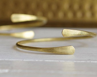 Upper arm bracelet | Etsy