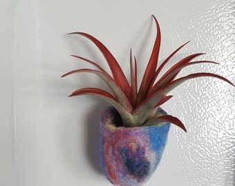 Magnetic planter | Etsy