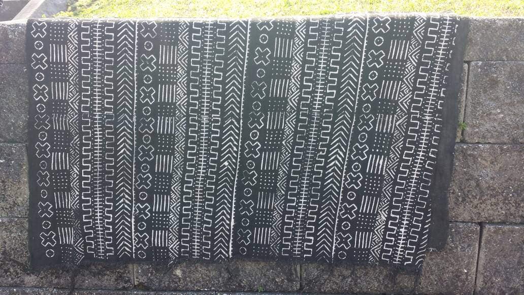 Authentic Mali African Handmade Black/white Mud Cloth Bambara