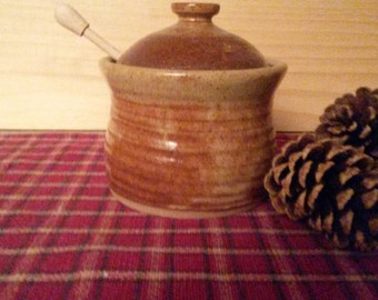 Ceramic honey pot | Etsy