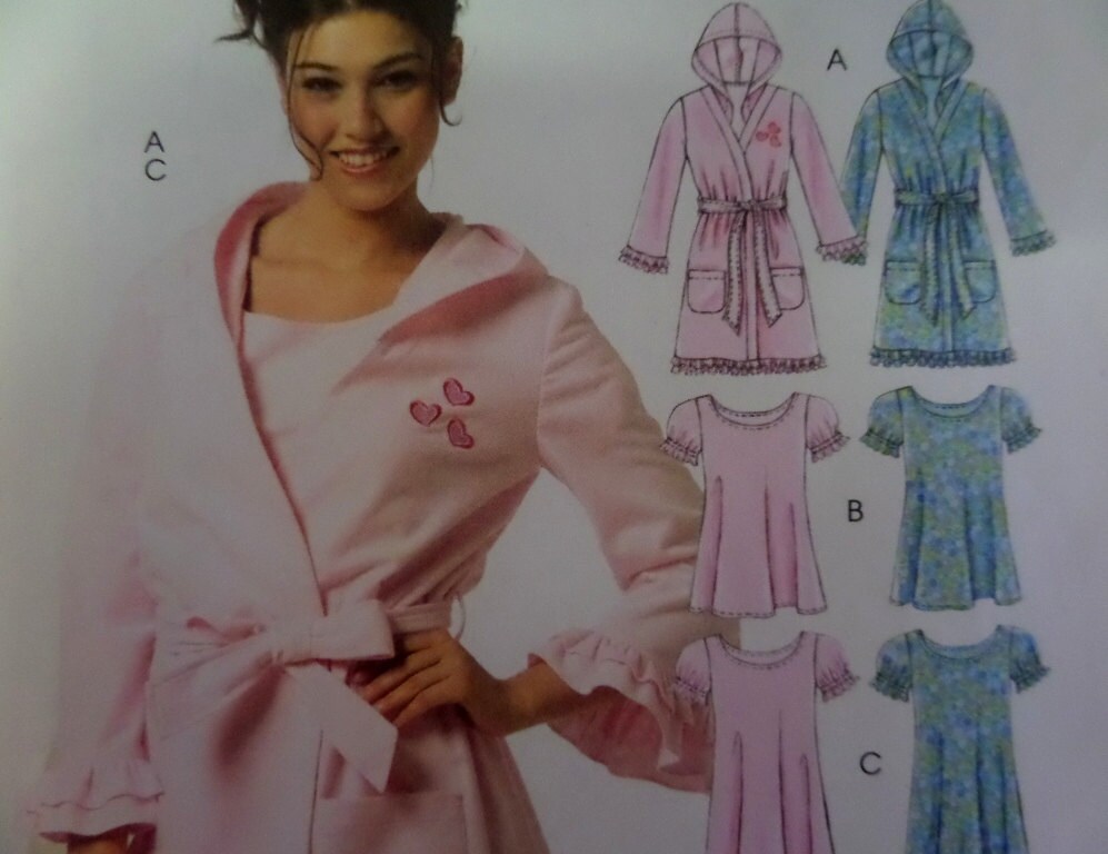 Hooded Robe Pattern • Mccalls 5534 • Miss 12 18 • Ruffled Robe