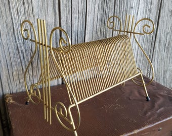 Record holder | Etsy