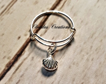 Dangle charm ring | Etsy