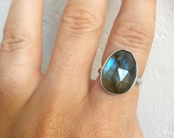 Labradorite ring | Etsy