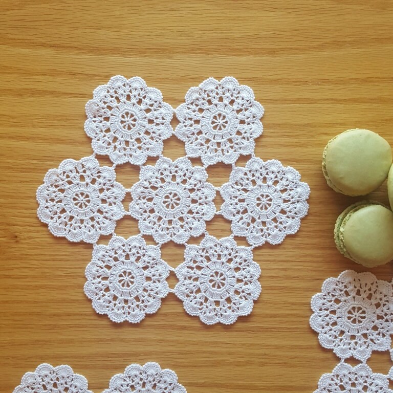 Flower composition lace crochet doily white table topper