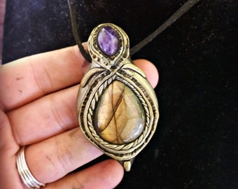 Handmade Mystic Healing crystal and stone by HandmadeMystic