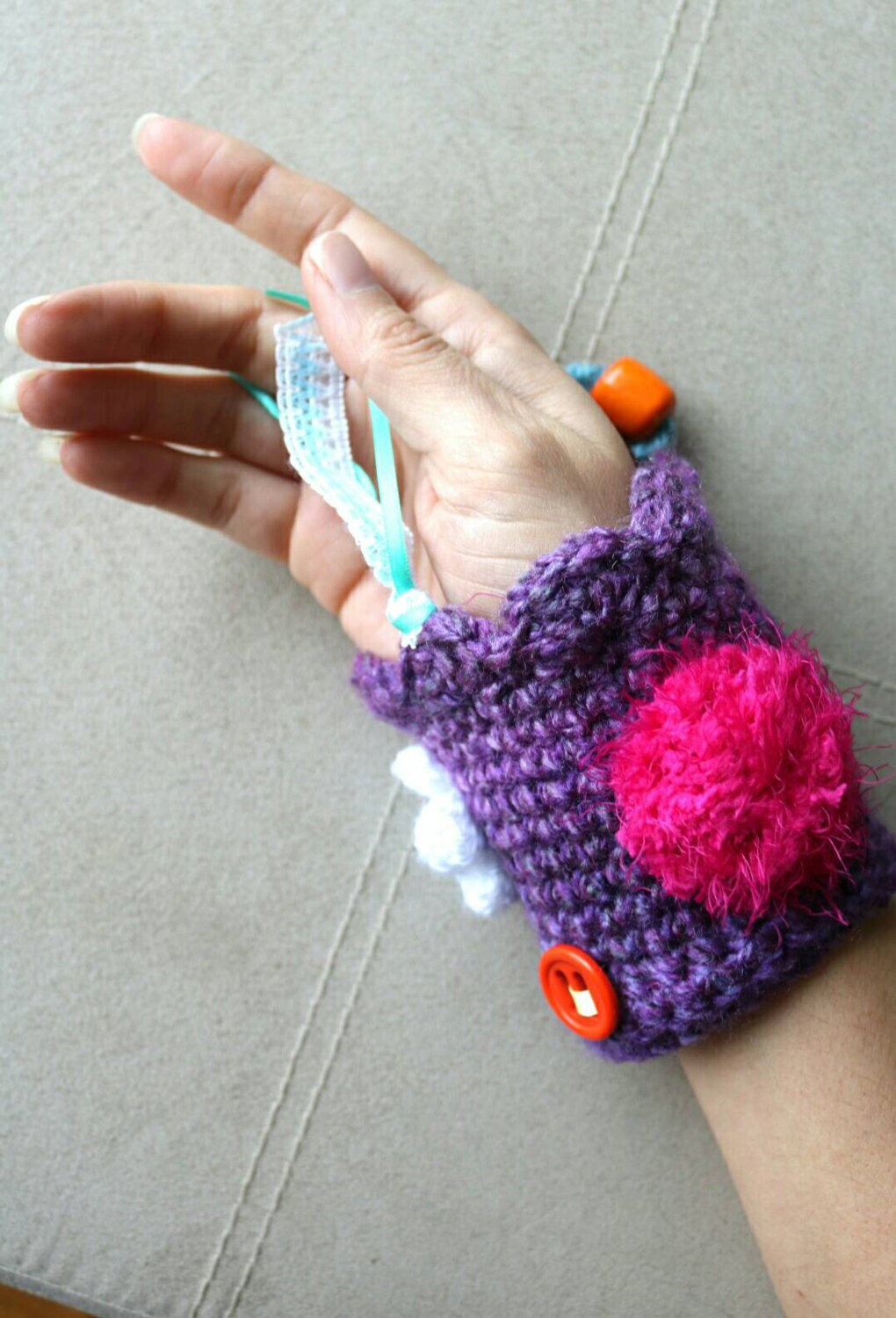 Twiddle muff. Mini twiddle muff twiddle cuff for stress
