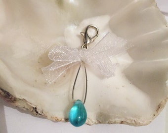 Wedding bouquet charm | Etsy