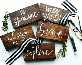 Small wood sign | Etsy