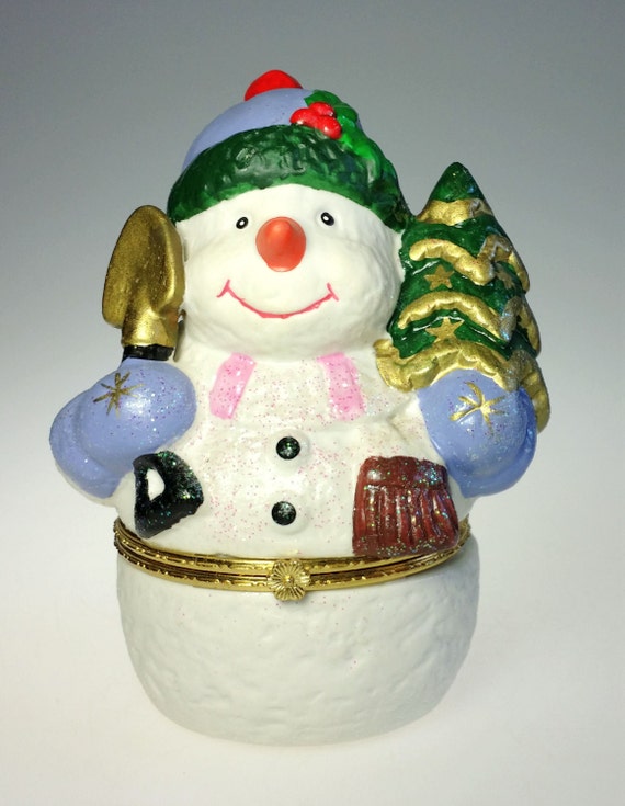 Christmas Trinket Boxes To Surprise Someone Special This Year