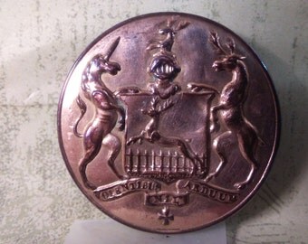 Livery button | Etsy