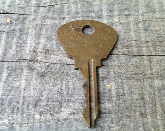 Items similar to zoo key PHILADELPHIA ZOO KEY VINTAGE ELEPHANT TOY ...