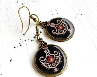 Classical Persian Artwork meets Contemporary Jewelry by NEDLOOK