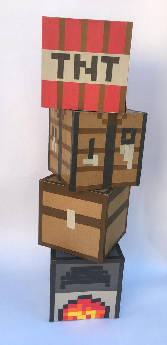 Set of 4 Centerpiece Decorations in Minecraft Style