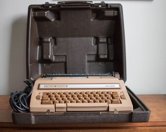 Electric typewriter | Etsy