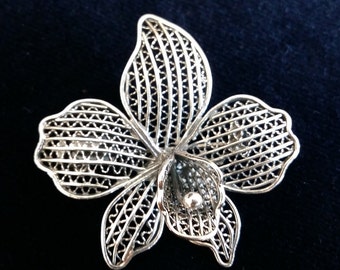 Filigree brooch | Etsy
