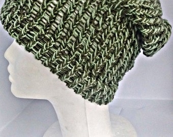 Unique hand-knitted items by Lelsloom on Etsy