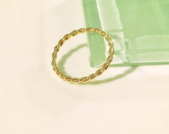 18k gold ring | Etsy