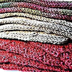 Unique hand knitted items by Lelsloom on Etsy