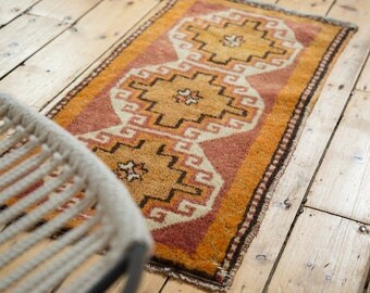 Vintage / Antique / Original Rugs for the Inspired by oldnewhouse