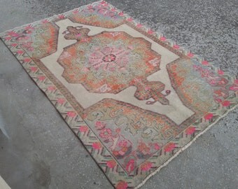 Turkish rug | Etsy