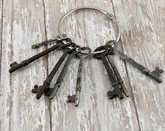 Skeleton key ring | Etsy