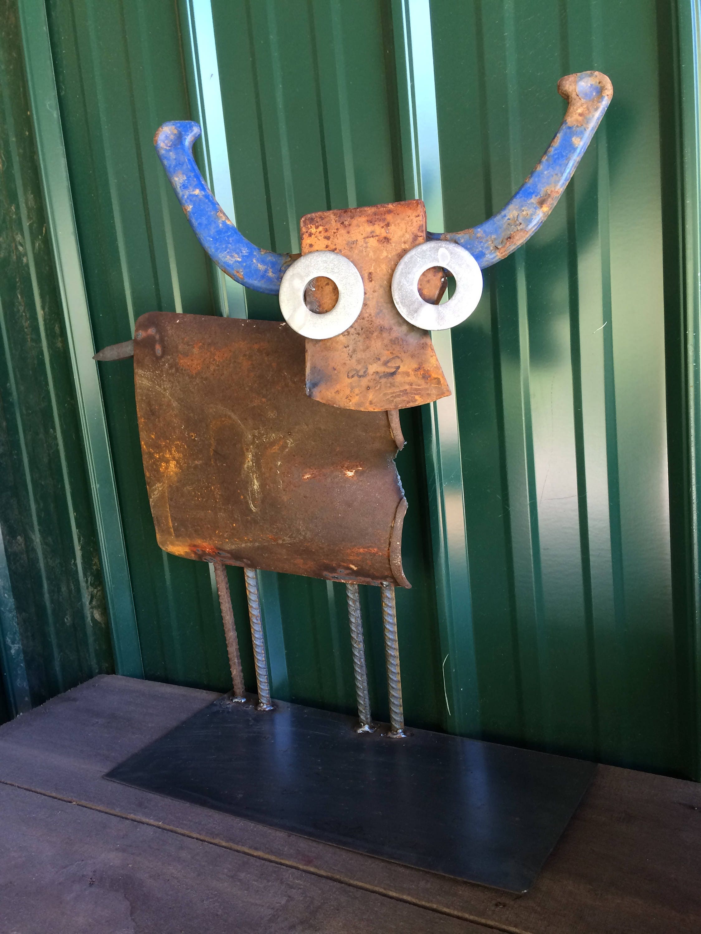 Cow/Steer Metal/Yard Art re-used re-purposed up-cycled
