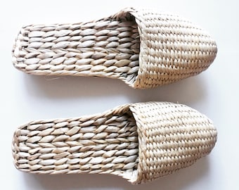 Woven straw shoes | Etsy