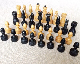 Small chess pieces | Etsy