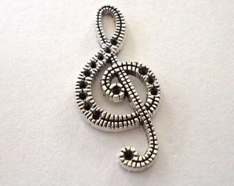 CROCHET PATTERN Treble Clef Musical Note Applique Detailed