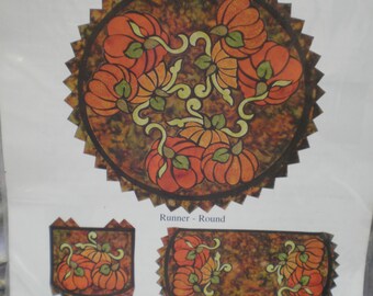 Round table quilt | Etsy