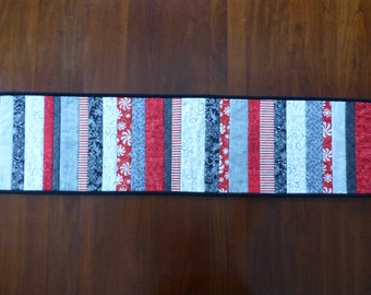 Winter table runner | Etsy