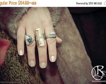 Tetrahedron Ring Triangle Ring Sacred by RawElementsJewelry