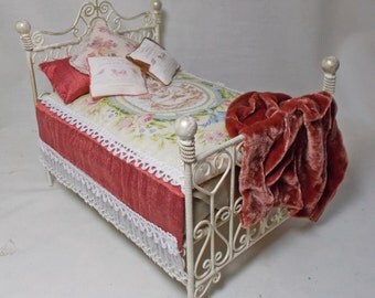 Doll house quilt | Etsy