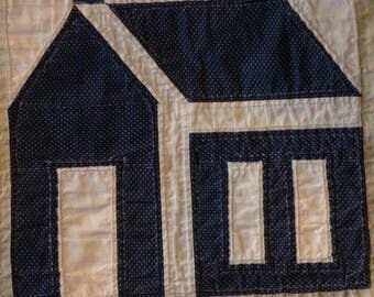 Schoolhouse quilt | Etsy