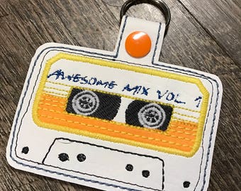 Retro keychain | Etsy