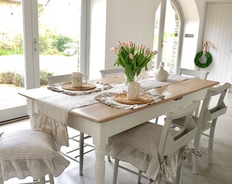 Ruffled table runner | Etsy