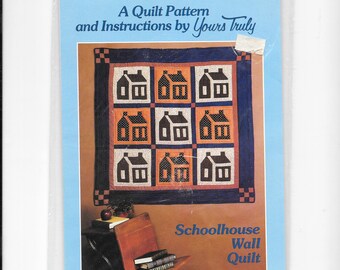 Schoolhouse quilt | Etsy