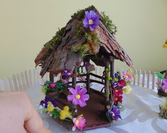 Ähnliche Artikel wie Rustikale rot weisse Fee Garten Fantasie Pilz ...