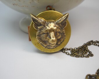 Wolf locket | Etsy
