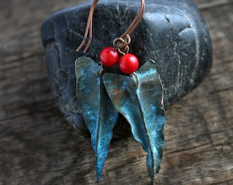 High-quality artisan jewelry. Metalsmith and wire wrap by TiKorali