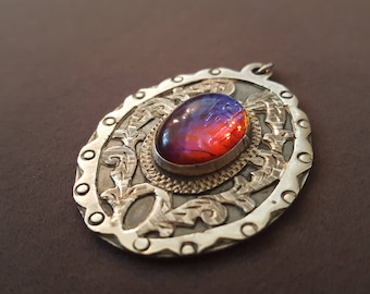 Antique pendant | Etsy