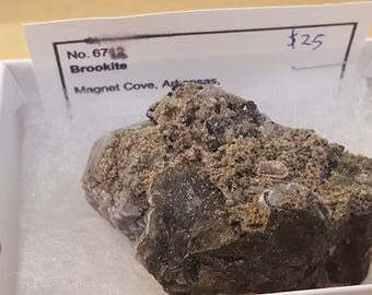 Brookite | Etsy