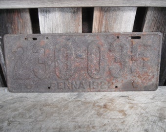 Vintage Wooden CheerWIne Soda Crate Salisbury by PiecesOfPastimes