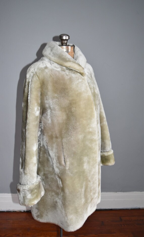 1950s Silver Mouton Coat Wide Cuff Light Warm Gray Fur Floral