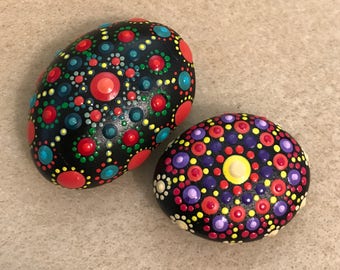 Dot painted rocks | Etsy
